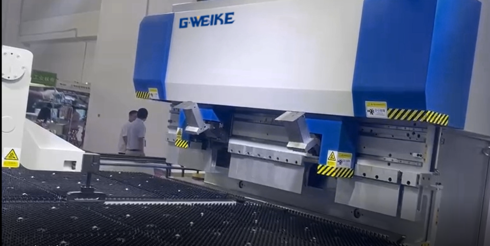 GKS-B3015 ATC Taivutuskone | G·WEIKE - Rensi